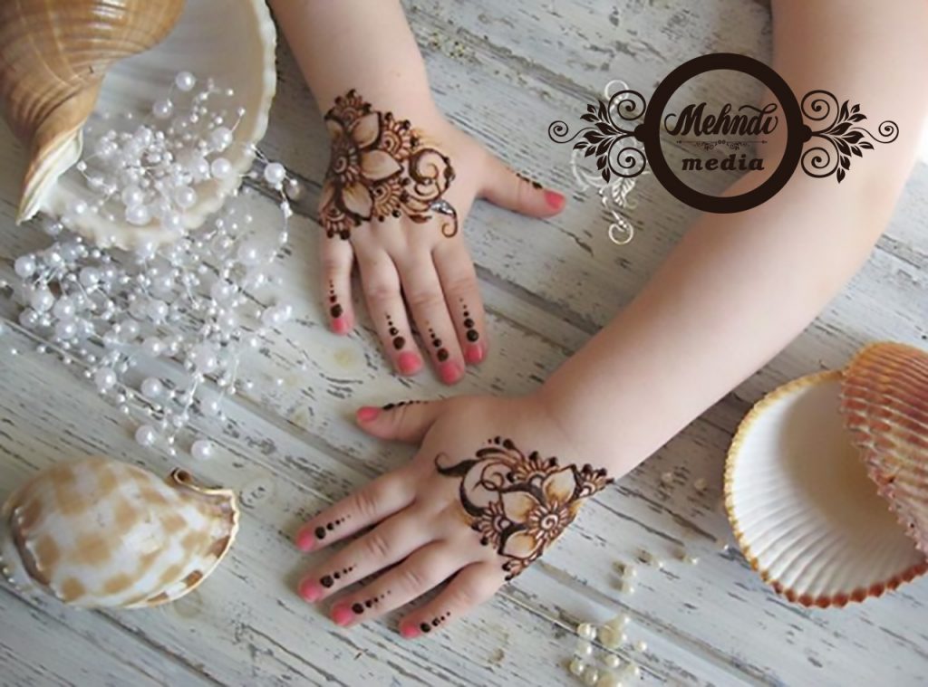 50+ Adorable Mehndi Designs For Kids Easy | Alluring & Lovely -Mehndi Media